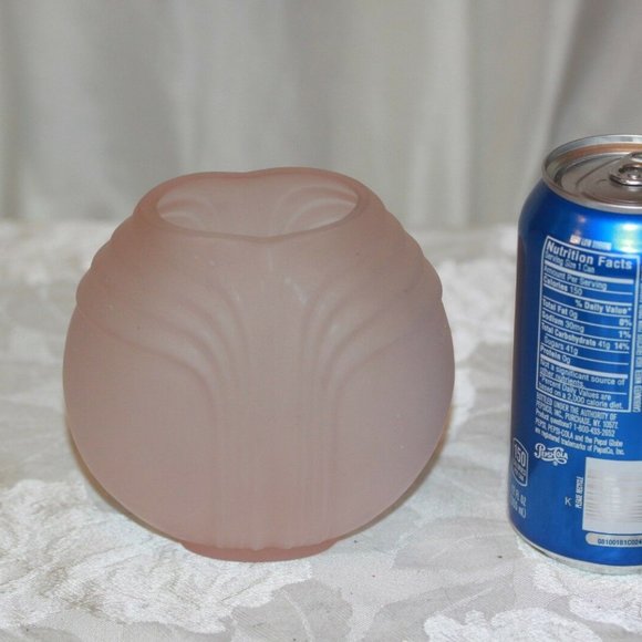 Accents | Mid Century Modern Heart Rim Pink Art Glass Vase | Poshmark